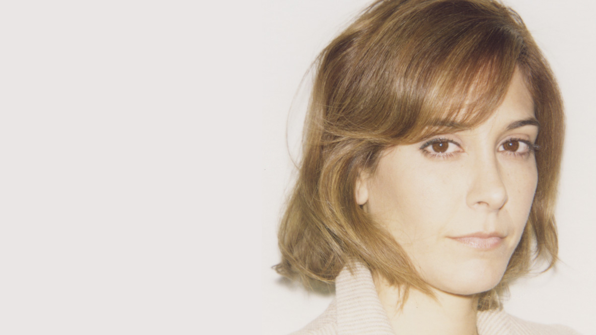 Erin Benach | MONROWE Magazine